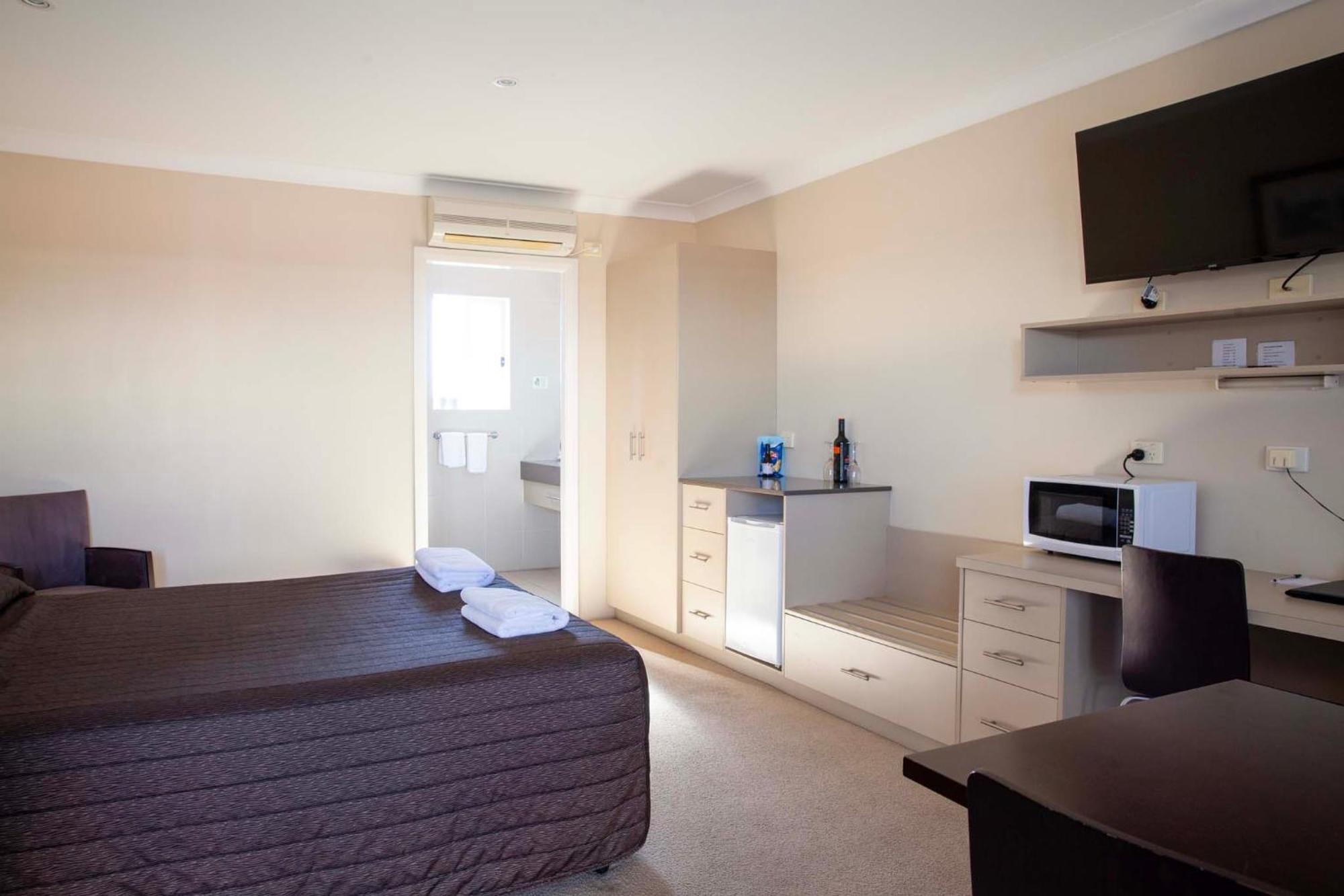 HOTEL KIDMAN WAYSIDE INN | ⋆⋆⋆⋆ | GRIFFITH, AUSTRALIA | SEASON DEALS ...