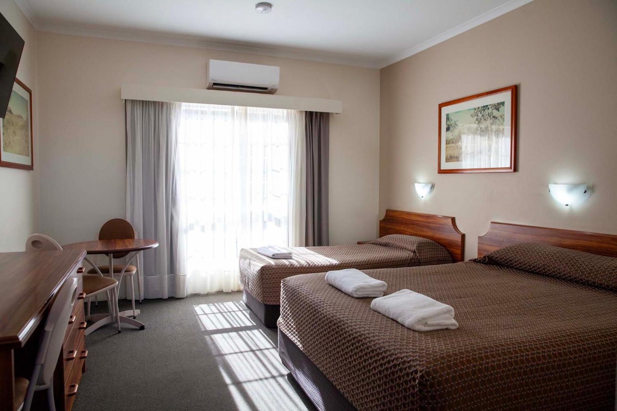 HOTEL KIDMAN WAYSIDE INN | ⋆⋆⋆⋆ | GRIFFITH, AUSTRALIA | SEASON DEALS ...